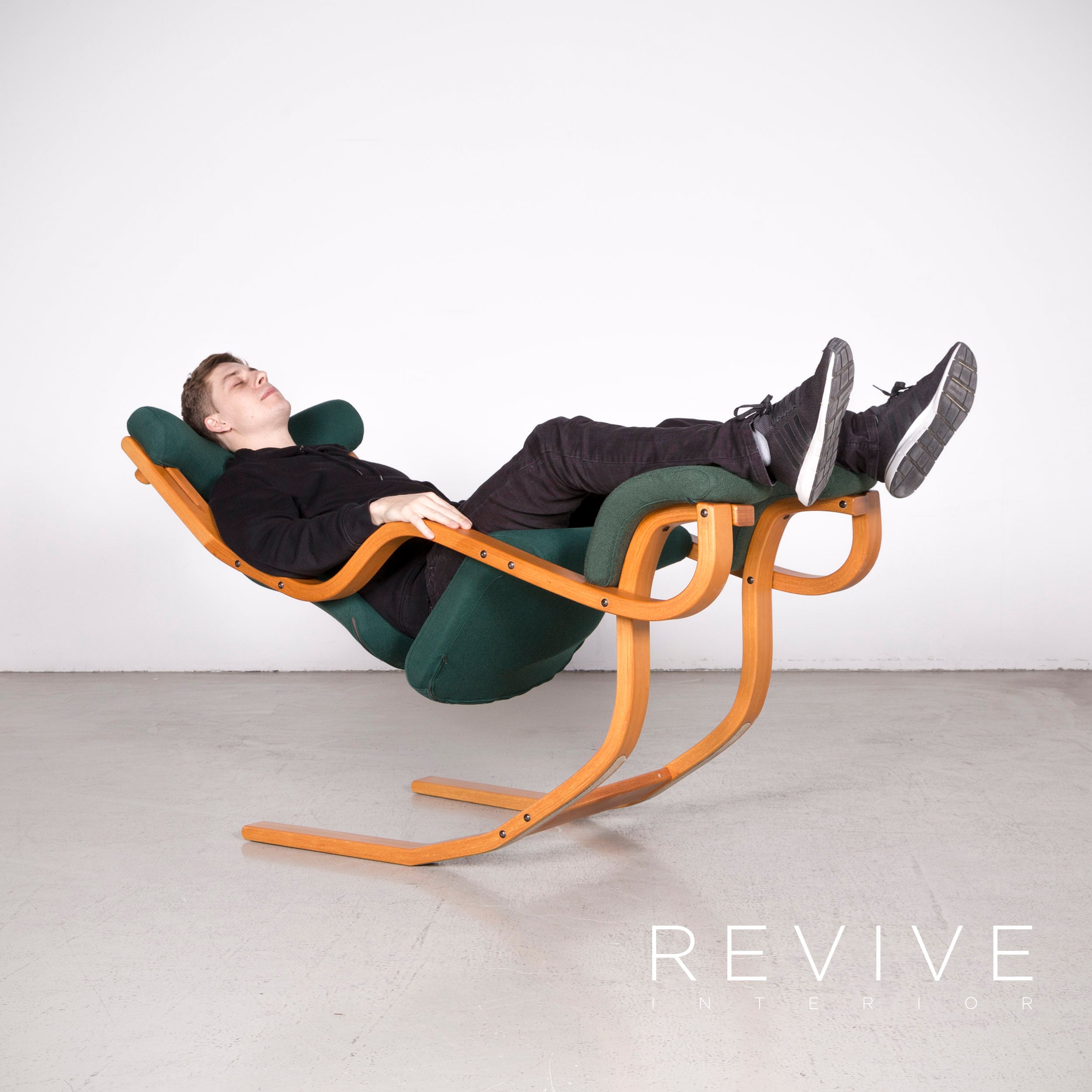 Varier gravity balans chair price store